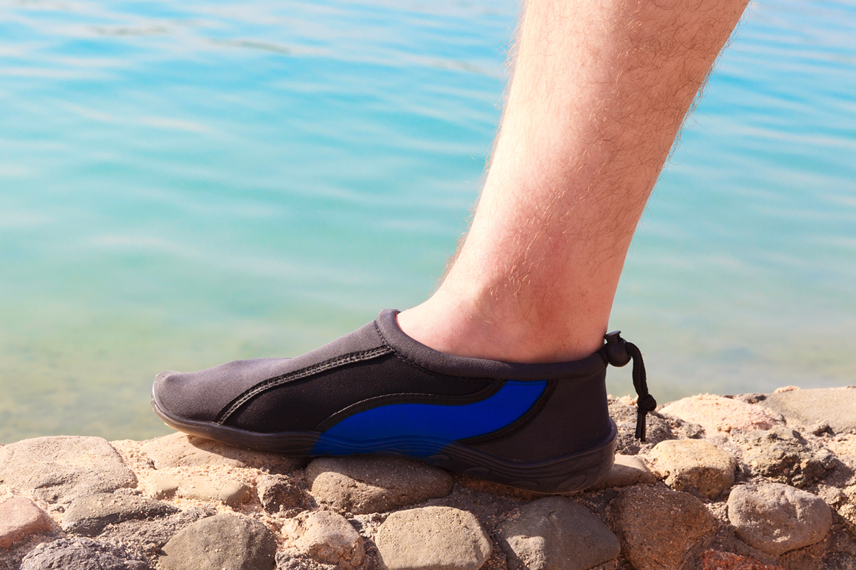 Minimalist Shoes Strengthen Your Foot Muscles | Dexter Wellness Center